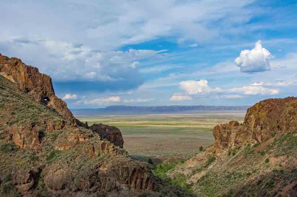 Visiting the Alvord Desert in Oregon: The Ultimate Guide | Daily Tidings