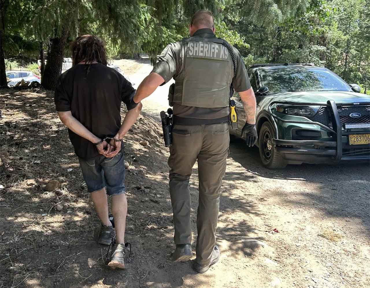 Firefighter Spots Arson Suspect at Scene as Blaze Burns Two Acres in ...