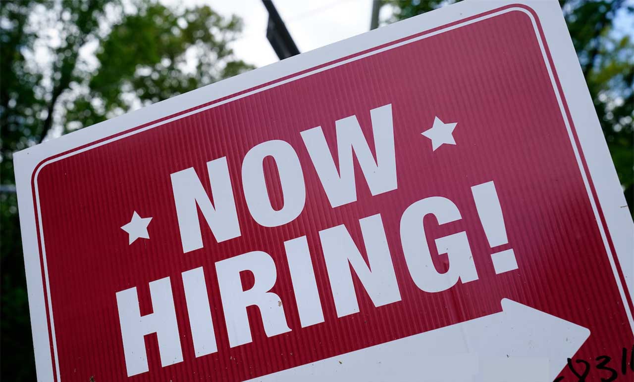 Oregon Workers Wait for Wage Hike as Washington’s Minimum Wage Jumps on ...